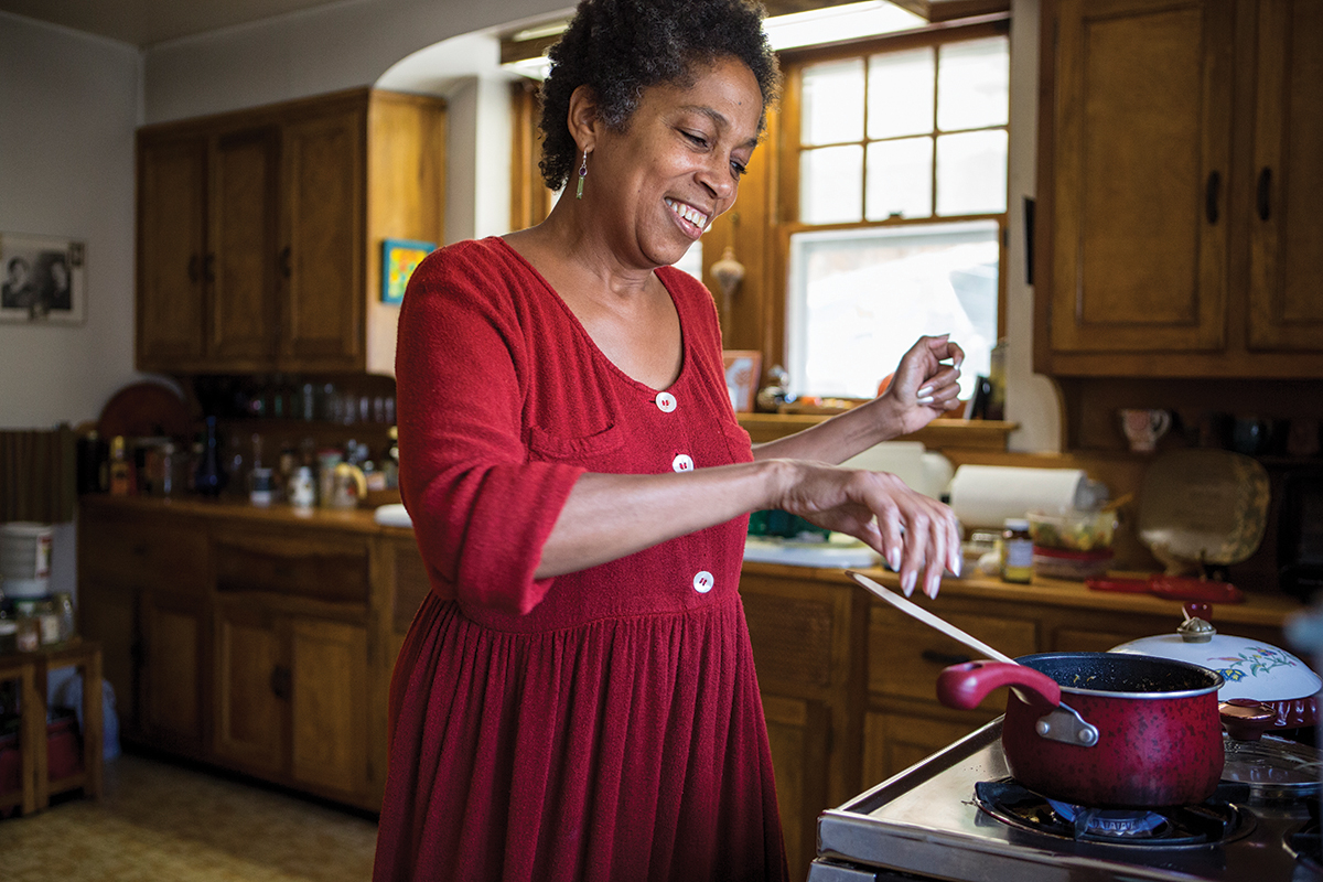 In the kitchen with Wire actor Maria Broom - Baltimore Magazine