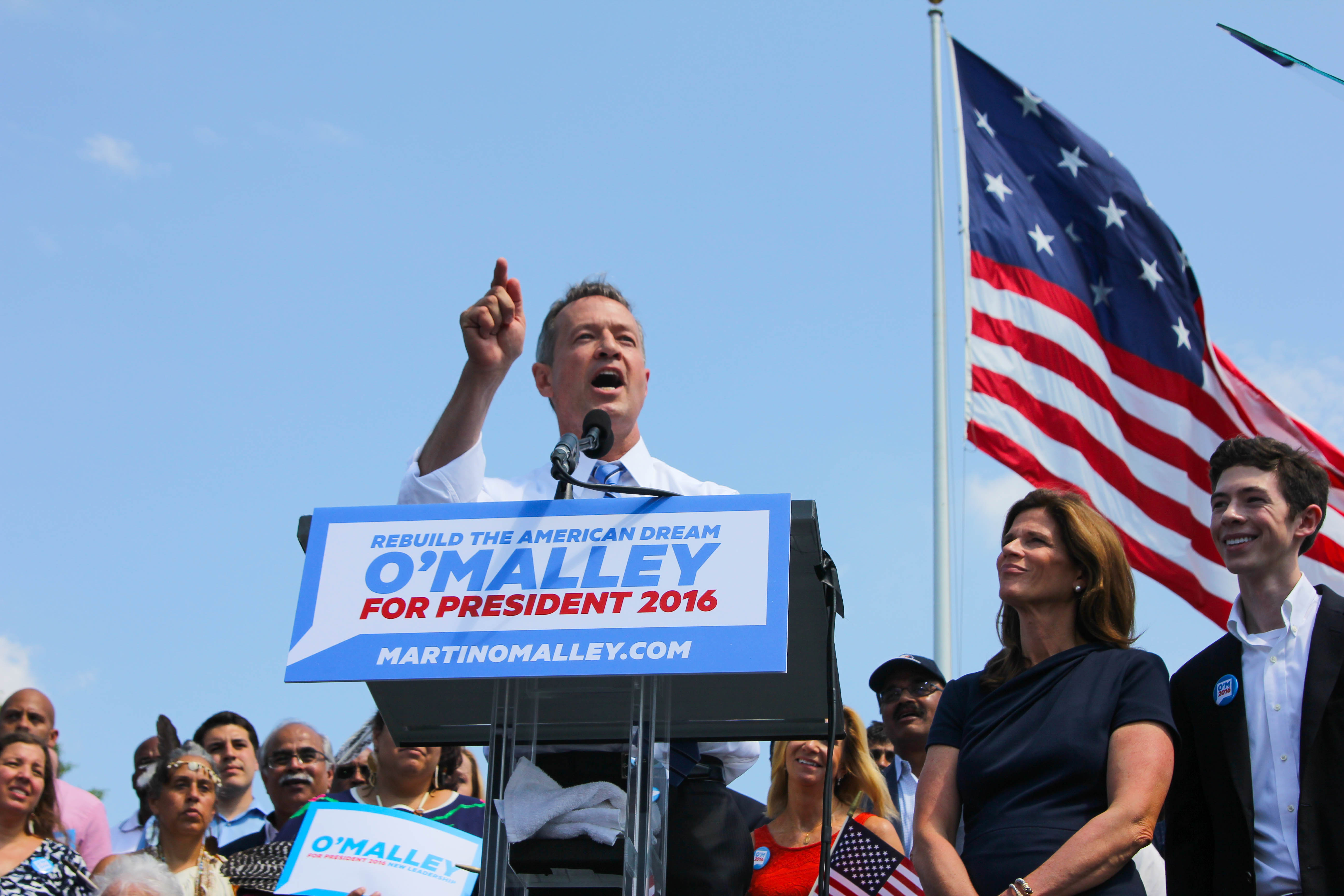 Atop Federal Hill, O’Malley Makes Presidential Bid Official - Baltimore ...